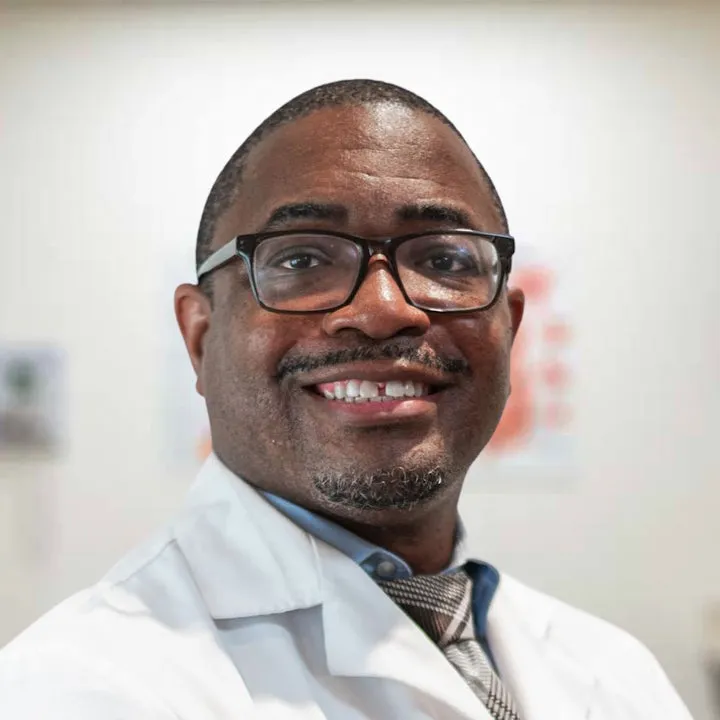 Dr. David Nelson, APN | Gary, IN | Family Medicine