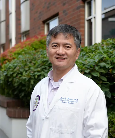 Dr. Jerry Huang, MD | Seattle, WA | Hand Surgery
