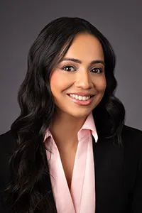 Dr. Yamini Attiku, MD | Fort Myers, FL | Ophthalmology