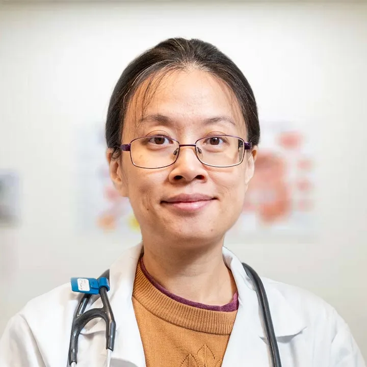 Dr. Bonnie Tse, MD | Chicago, IL | Internal Medicine