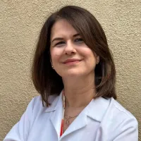 Dr. Roya Hormozdiaran, MD | Irvine, CA | Internal Medicine