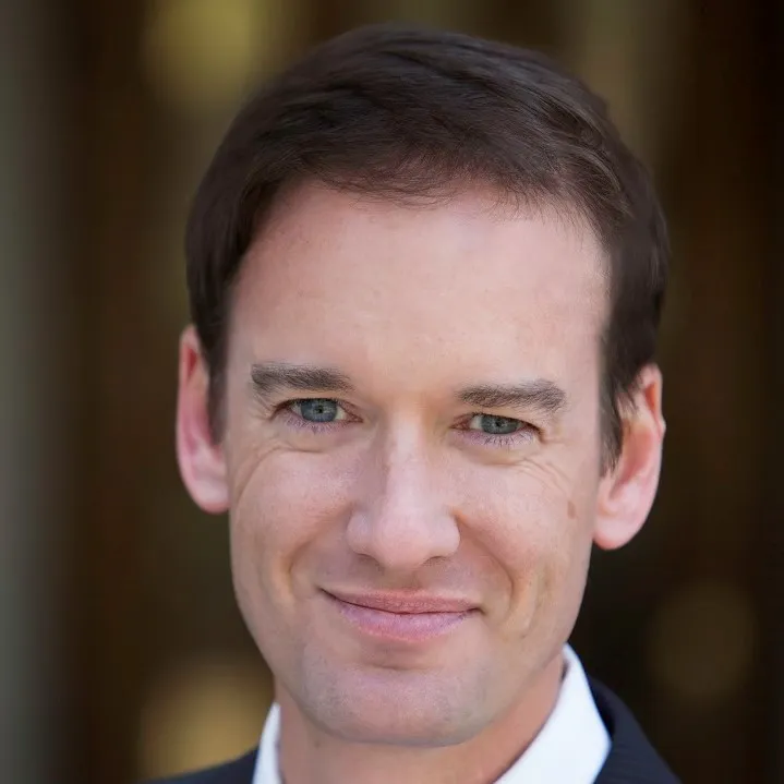 Dr. Christopher J. Davidson, MD | Wellesley, MA | Plastic Surgery