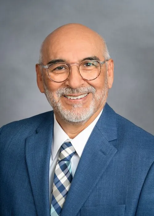 Dr. Agustin Busta, MD | New York, NY | Endocrinology & Metabolism