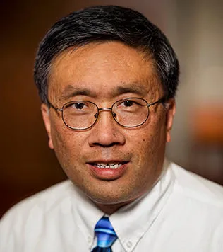 Dr. Perry Leong, MD | Raritan, NJ | Internal Medicine