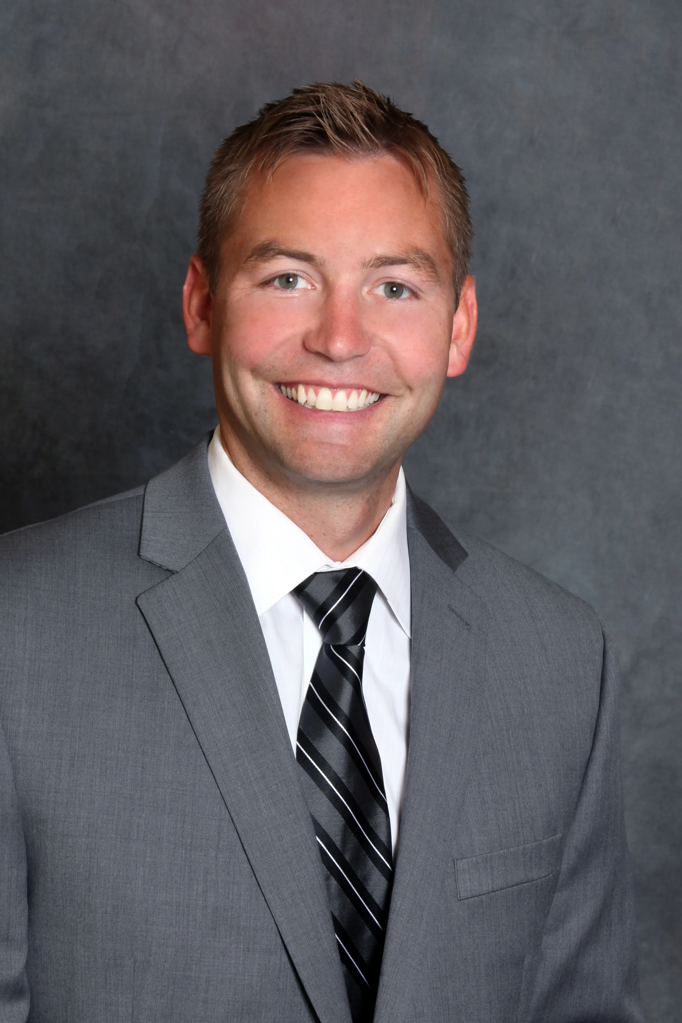 Dr. Brian P. Bjerke, MD | Edina, MN | General Orthopedics